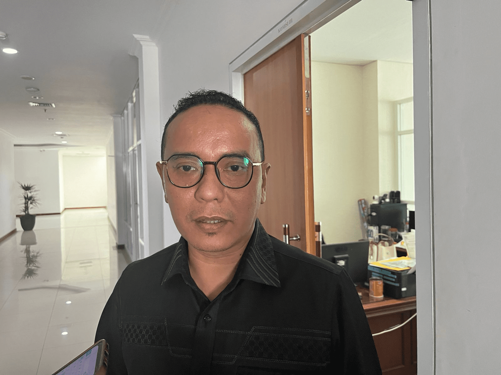 Pengaspalan Jembatan Mahkota II Rawan Kecelakaan Novan Himbau Masyarakat Waspada Dalam ...