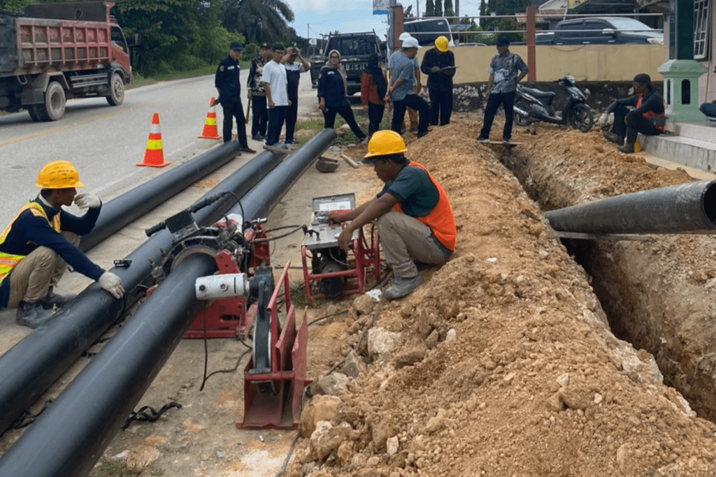 PUPR PPU Siap Sambungkan Pipa Air Bersih ke Warga Sungai Parit ...